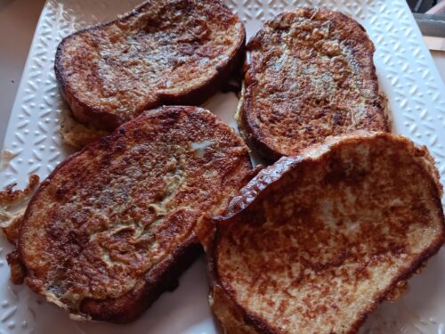 Cinnamon Vanilla French Toast Recipe - Breakfast Delight